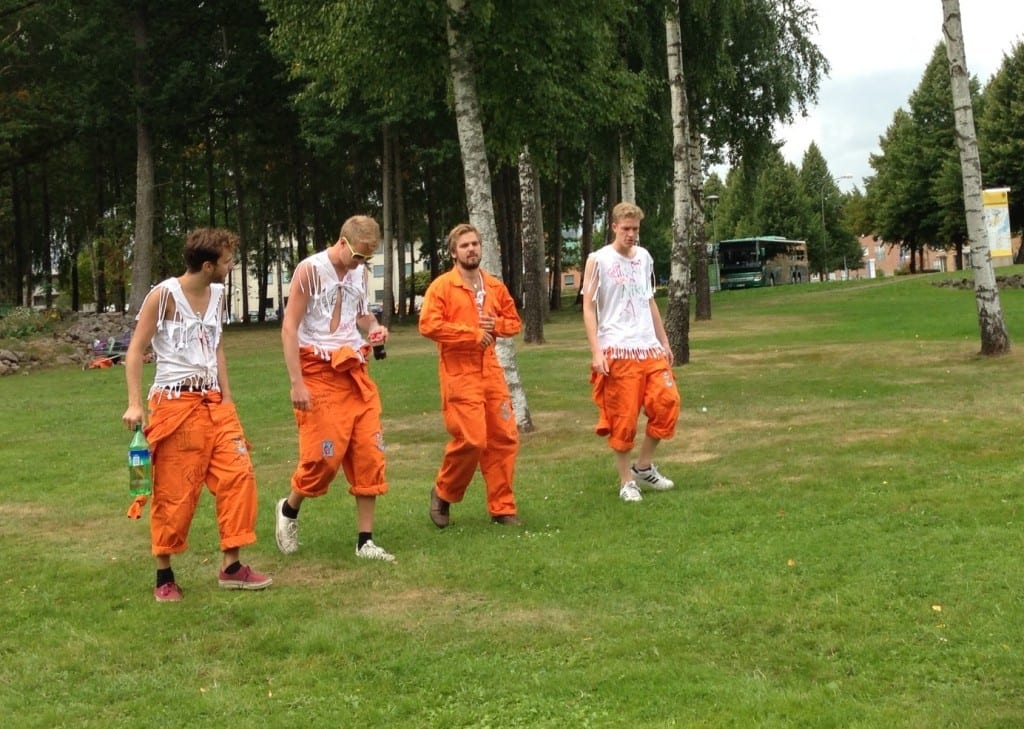 "Nollning": Das ausgelassene Feiern schwedischer Studenten zu ...